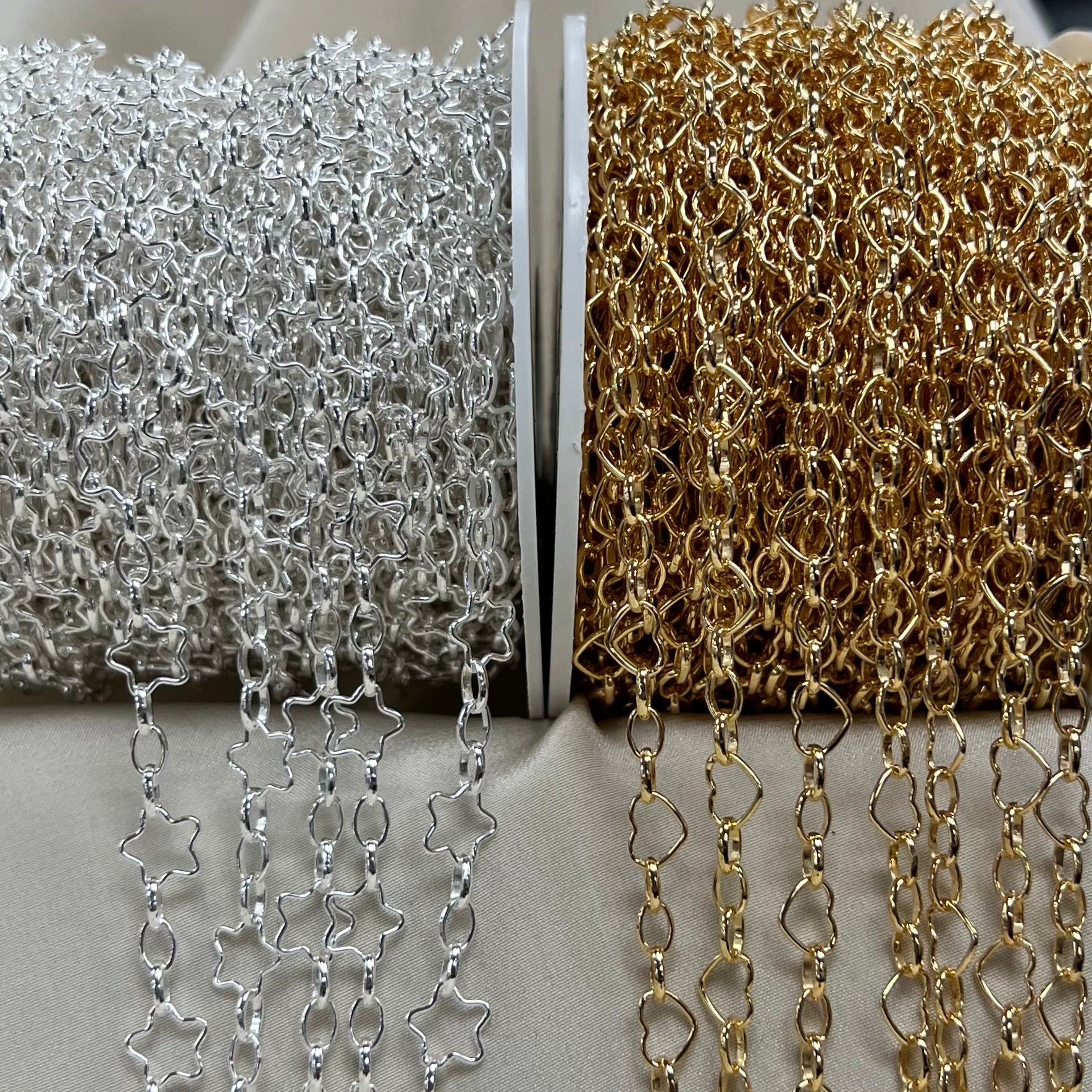 CX47 - Alternating (3+1) Jumbo Shape Chain by the foot – Oriental Treasure