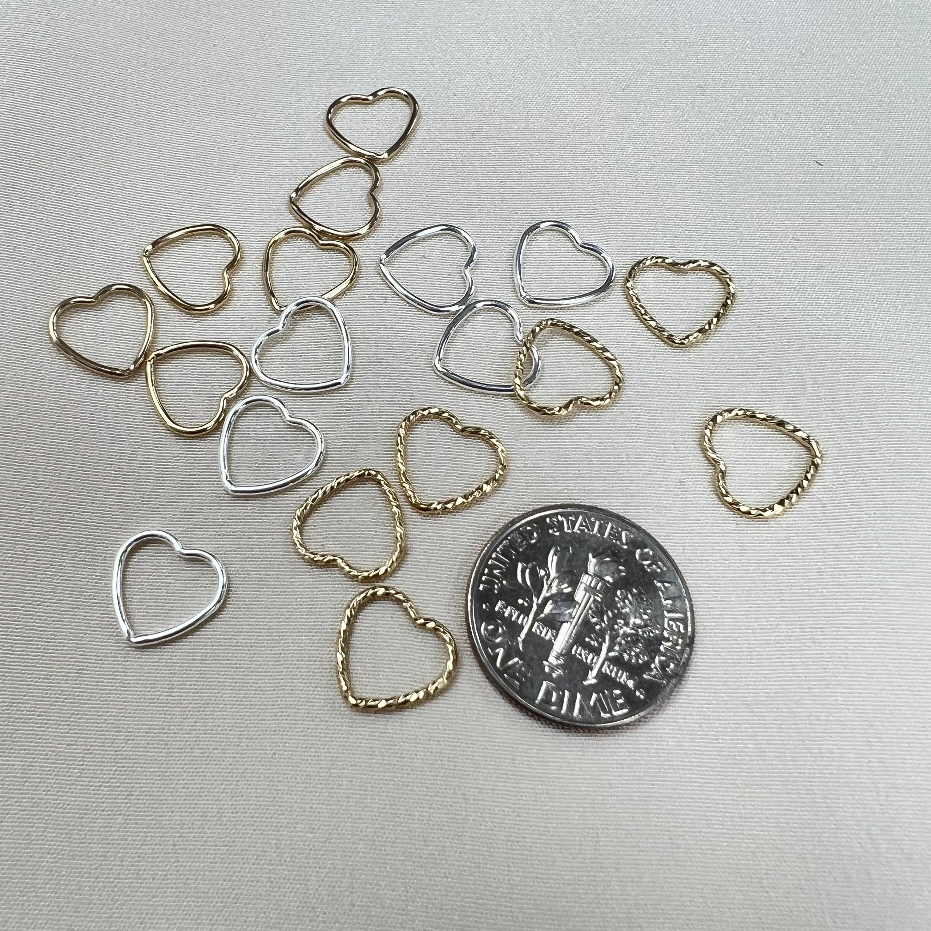 CN01 Heart Connector 10mm Wide (Pack of 6) – Oriental Treasure